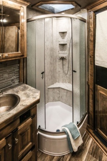 Bathroom - Outback Customs